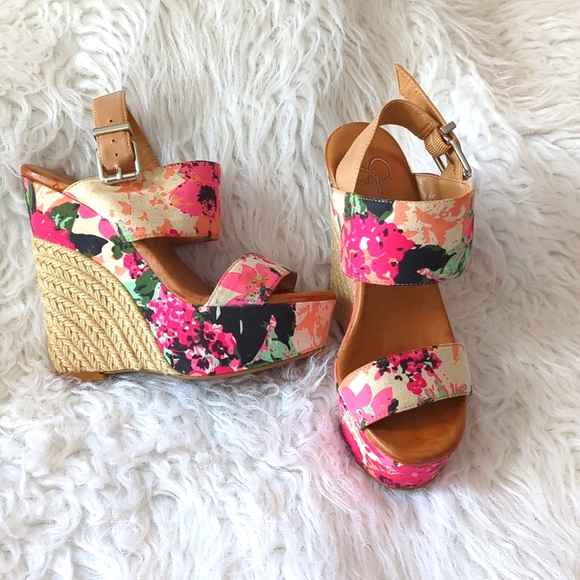 Jessica Simpson | Shoes | Jessica Simpson Floral Platform Wedge Sandals ...